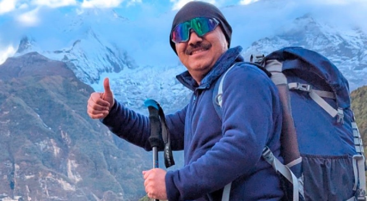 विश्वप्रकाशको पाइला सगरमाथा आधार शिविरतिर | Nagarik News